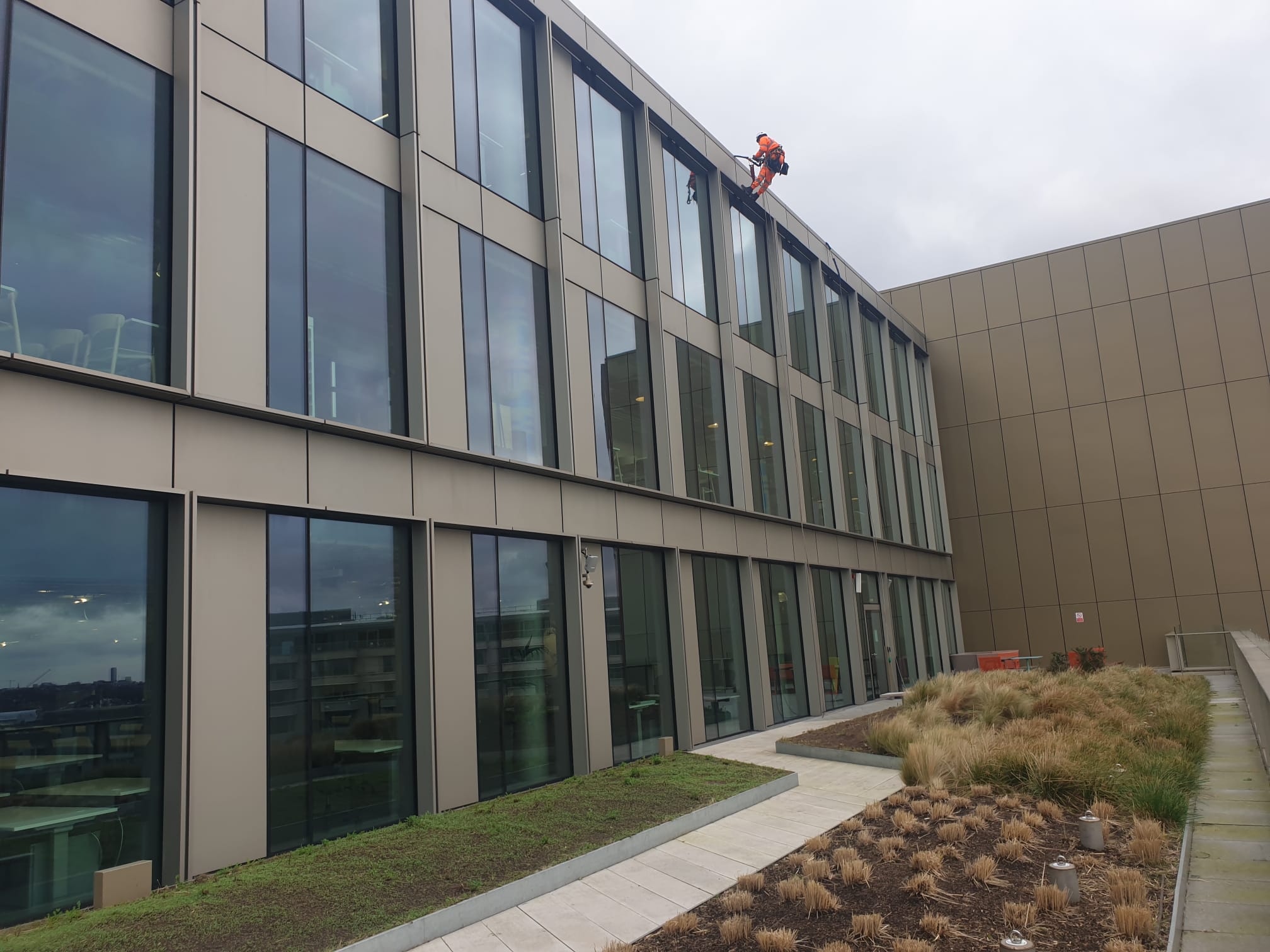 Extraordinary Buildings – Issue eighty-seven - PTSG