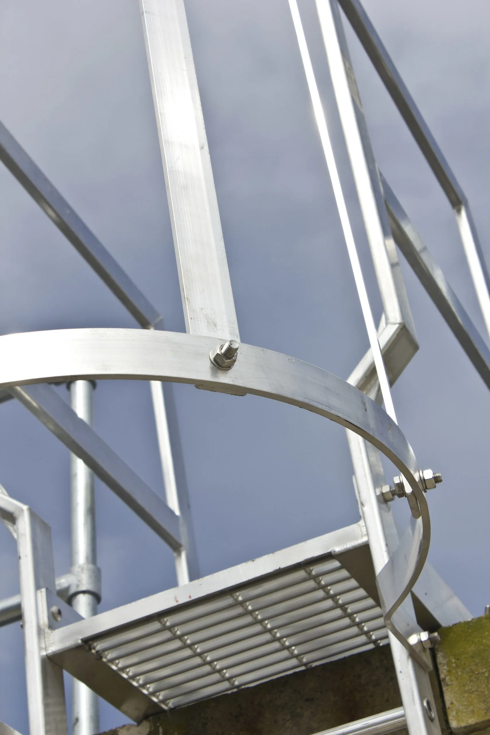 PTSG delivers to a new distribution hub - PTSG